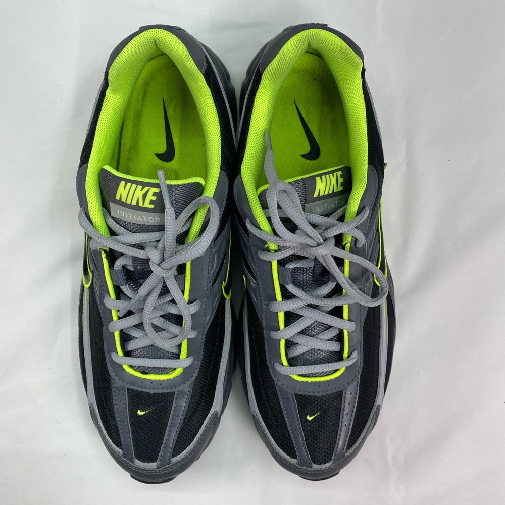 Nike Men's Initiator Black / Dark Running Shoe - Gem
